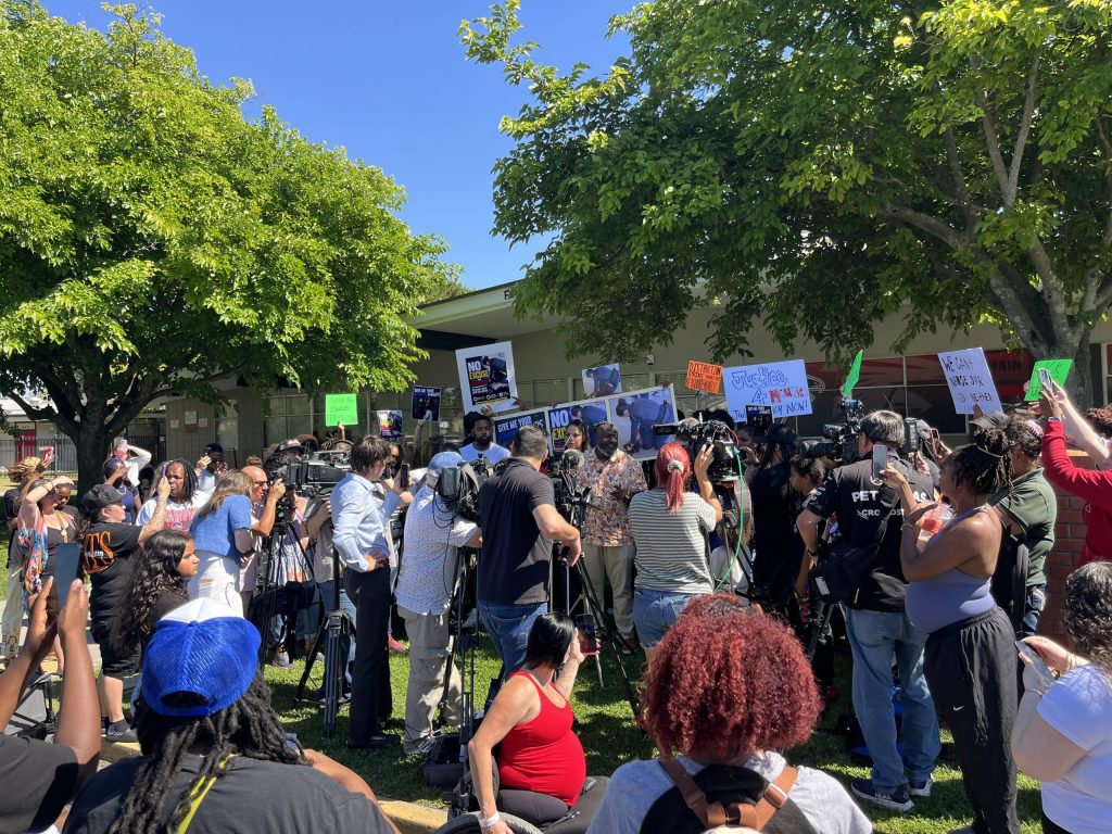 Fairfield High School cancels freshman prom after confrontation with police