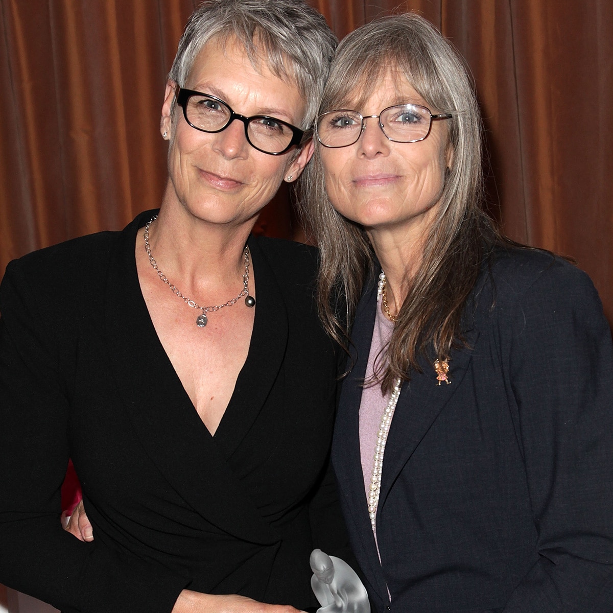 Jamie Lee Curtis’ sister Kelly Curtis dead at 69
