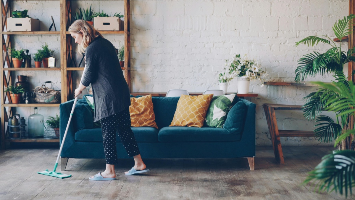 7 outdated housekeeping habits you need to stop doing right now