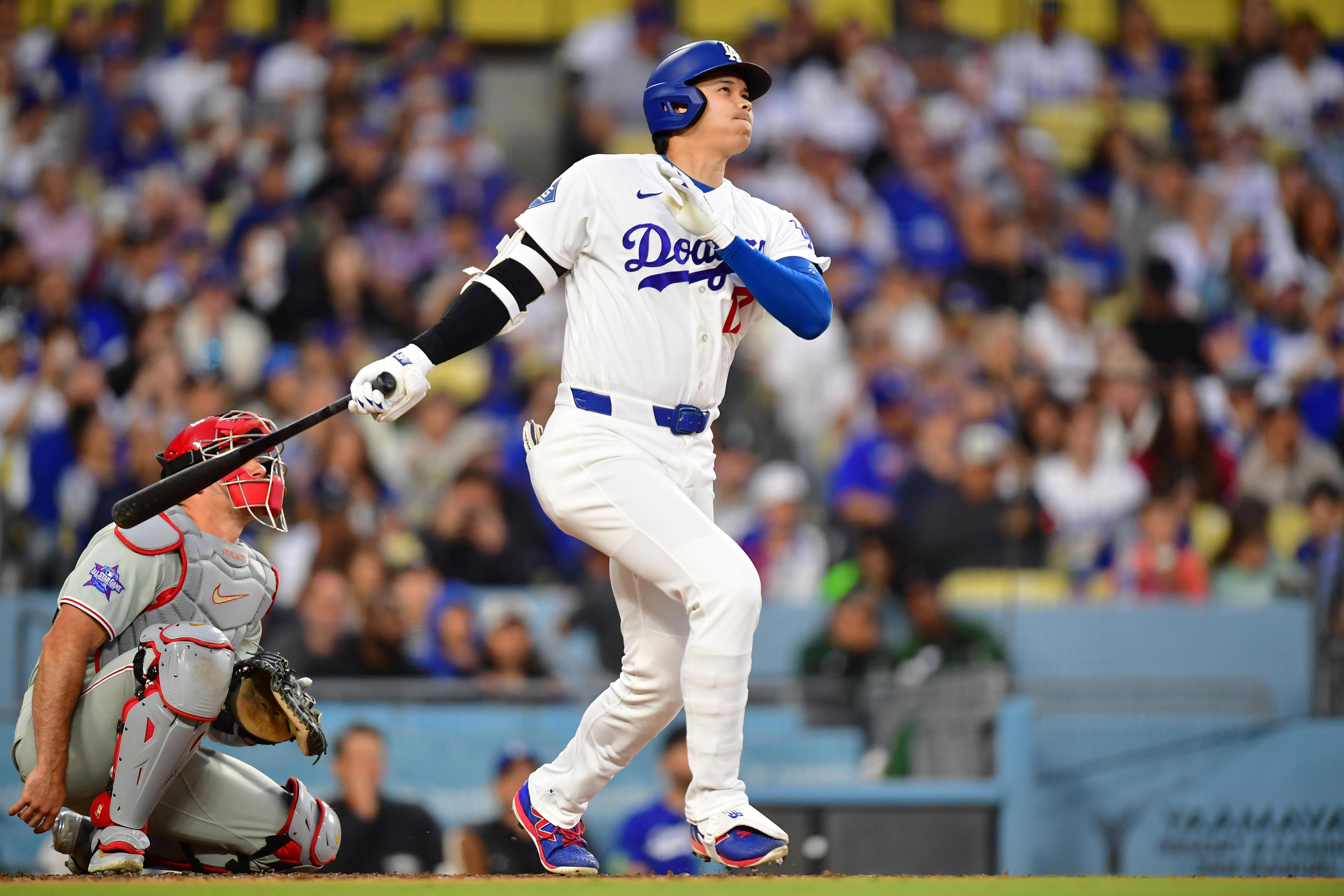 Dodgers combine power & pitching during win streak