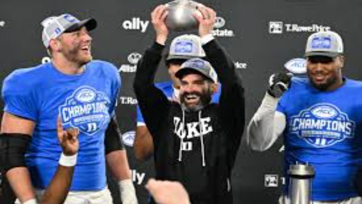 3 Duke football freshmen already generating massive buzz ahead of 2026 ...