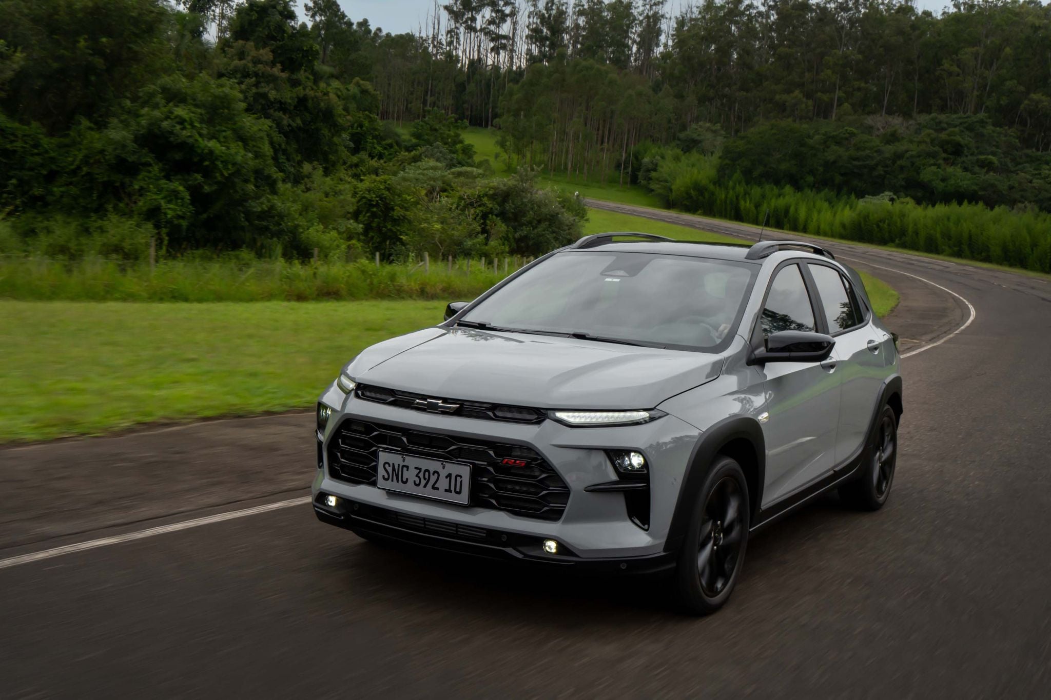 Chevrolet Sonic RS revela, ao volante, atributos para brigar entre SUVs ...
