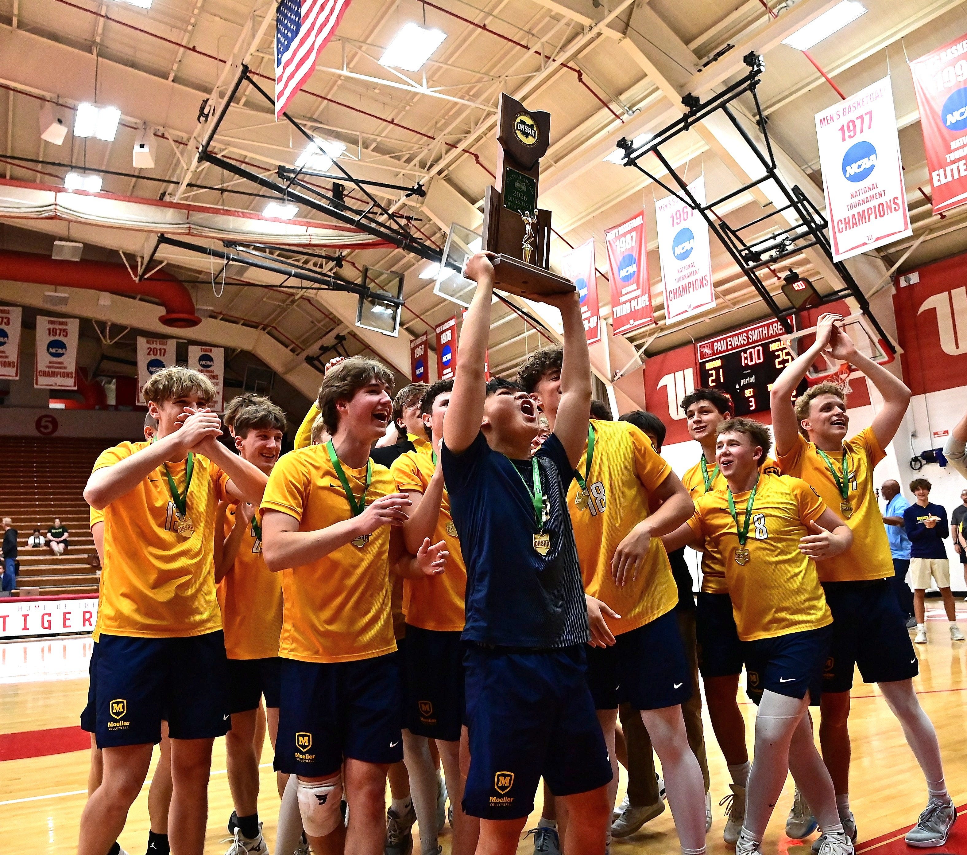 Moeller honors Dylan Straughn after 12th boys volleyball state title