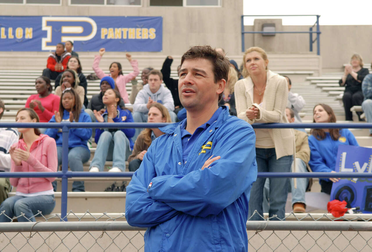 Kyle Chandler reveals there could have been a 'Friday Night Lights' movie
