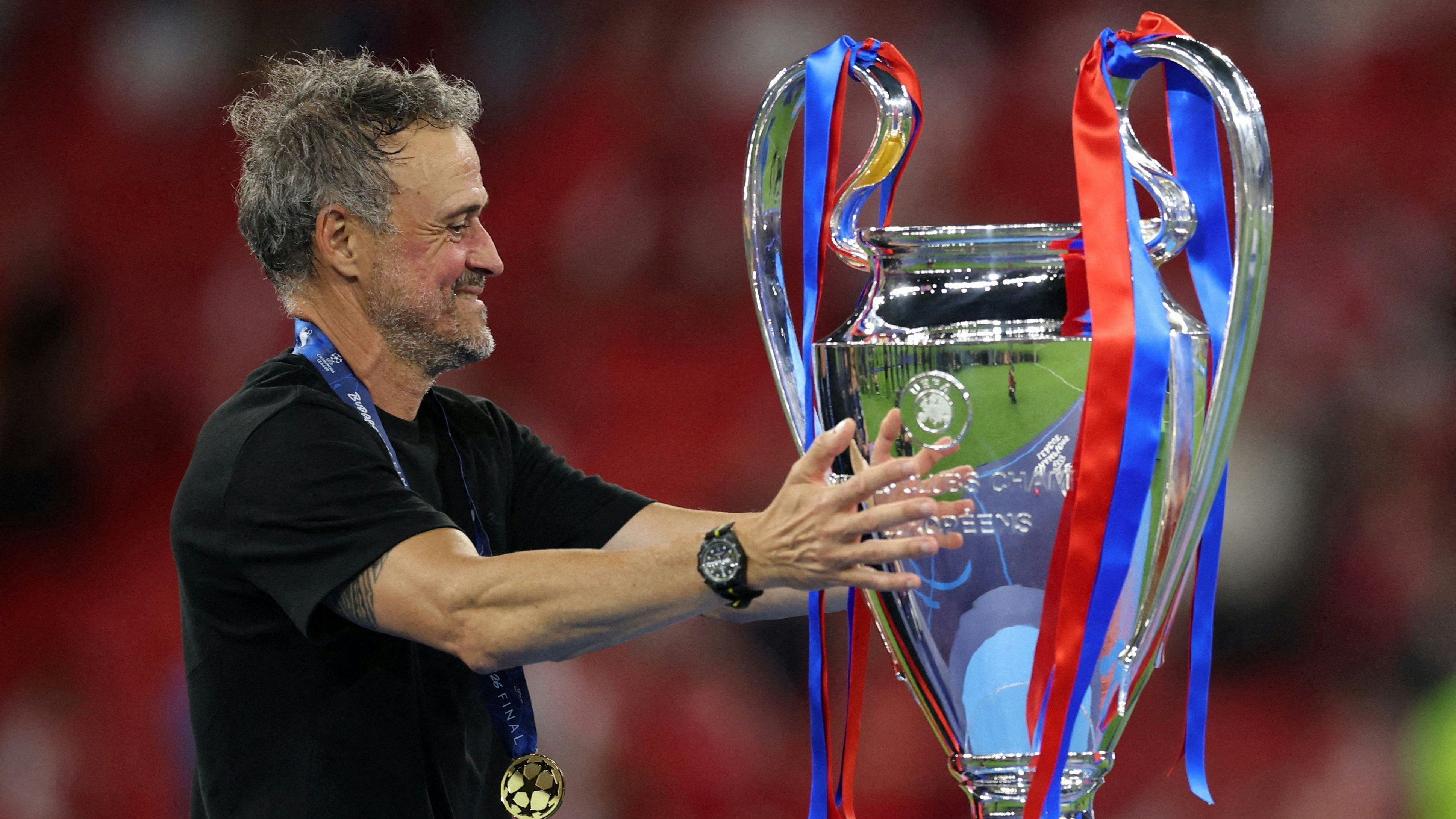 Mister 100 Prozent! PSG-Coach hat die Titel-Garantie