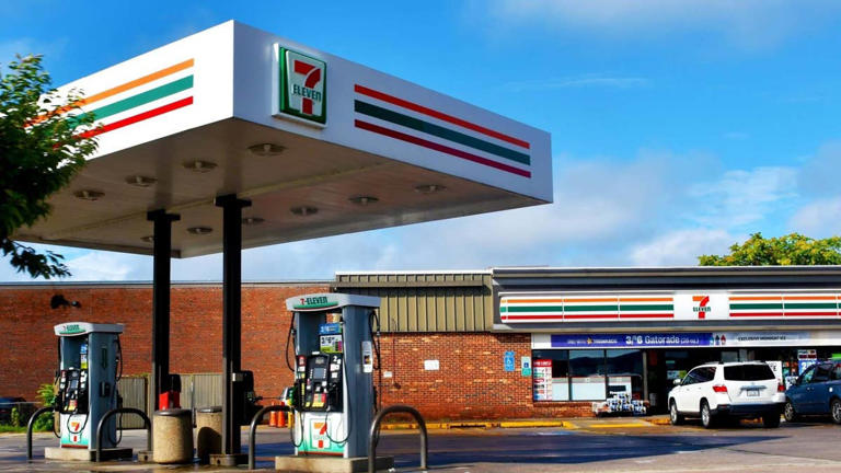 7-Eleven quietly takes over the Stripes 1,300-store convenience chain