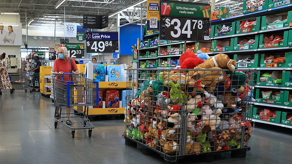 Walmart stock dips as delivery expansion reaches 33 markets