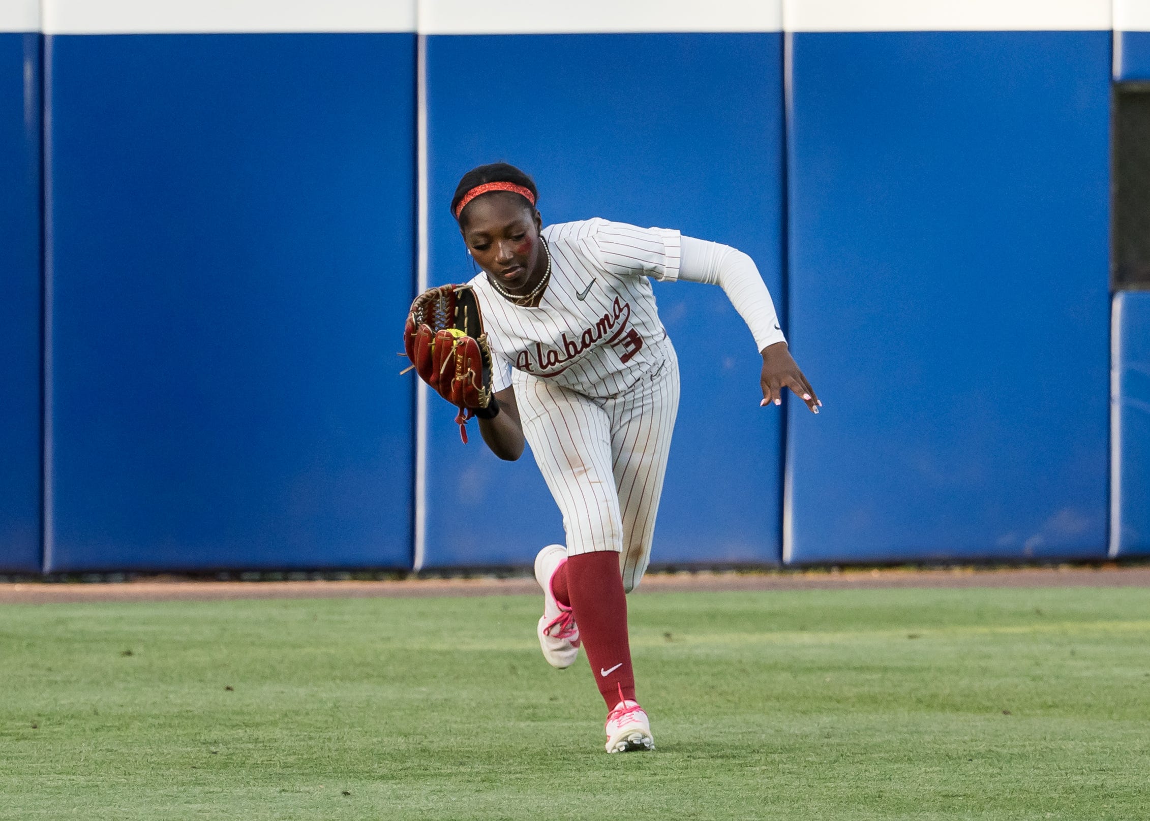 Alabama softball cruises past Nebraska, one win from WCWS final: Score ...