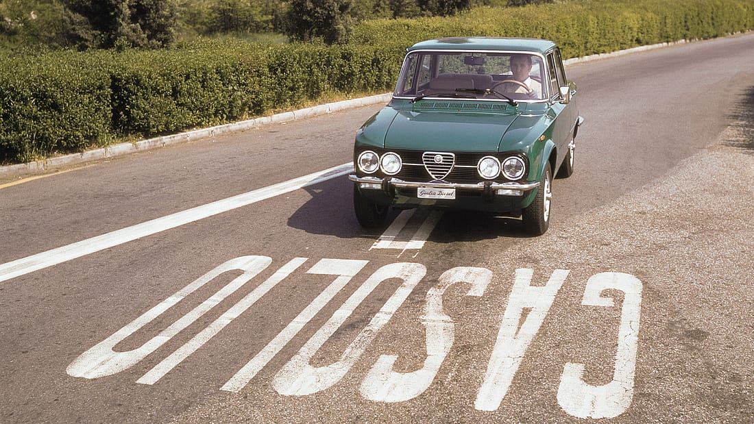 Alfa Romeo Giulia TI: Sportlimousine mit Motorsport-DNA