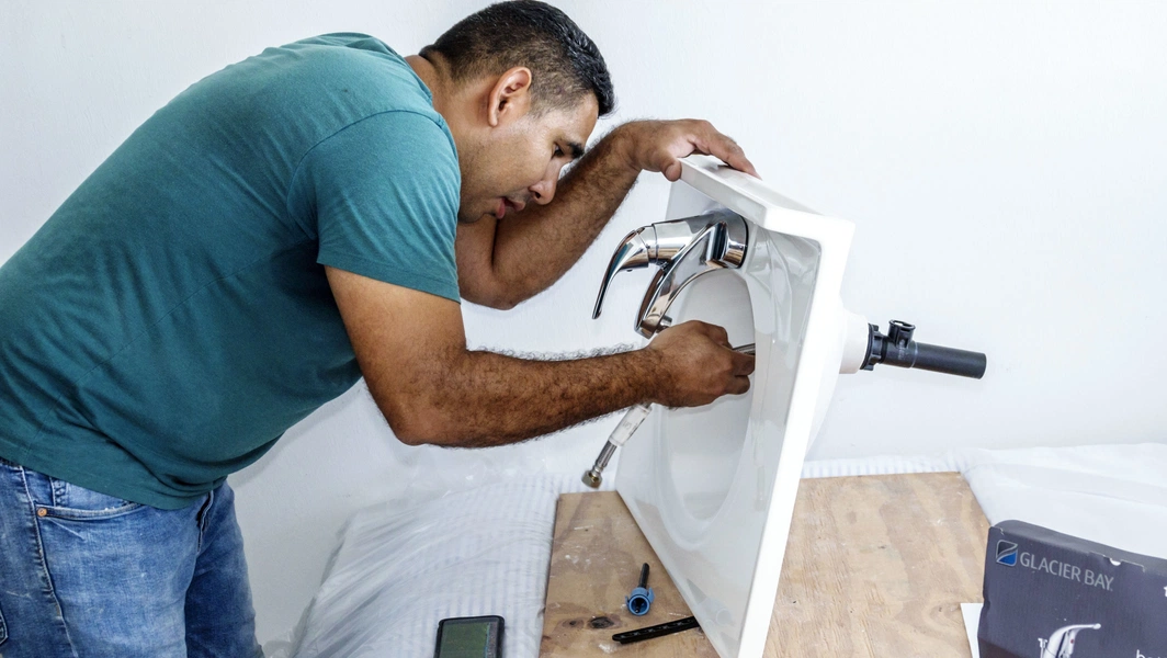 Why homeowners love undermount sinks for kitchens