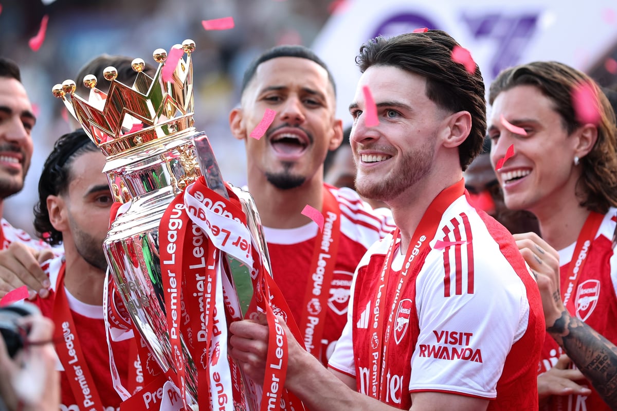 When is the Arsenal trophy parade? Start time and route