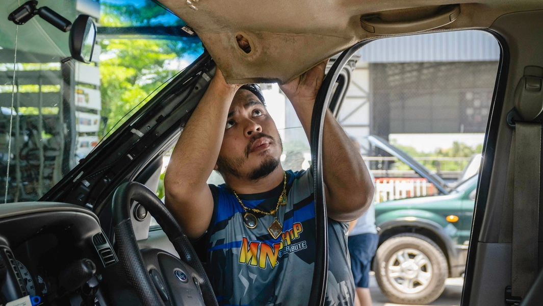 10 car services that cost more at dealerships