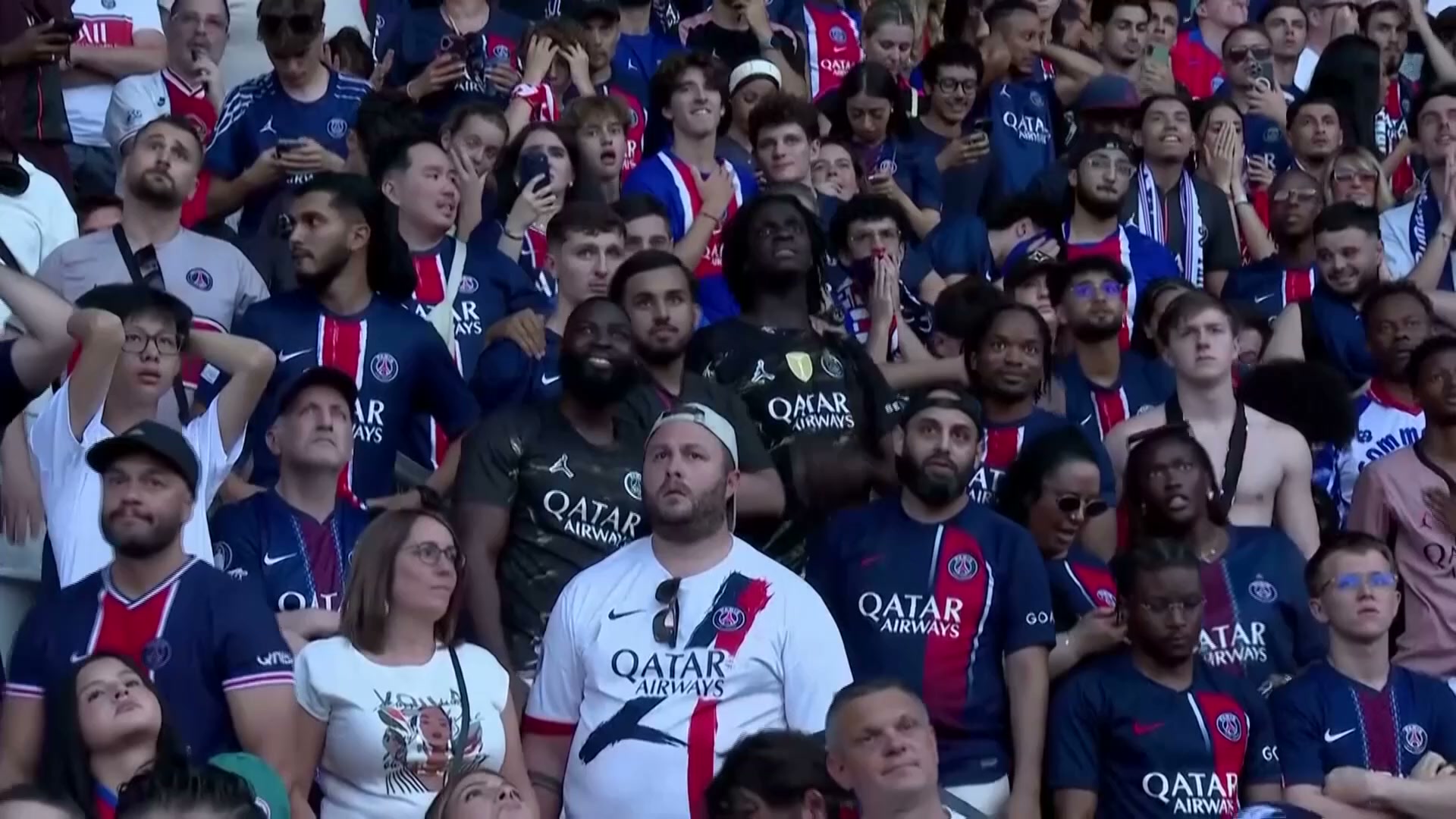 PSG fans erupt in celebration after Champions League triumph