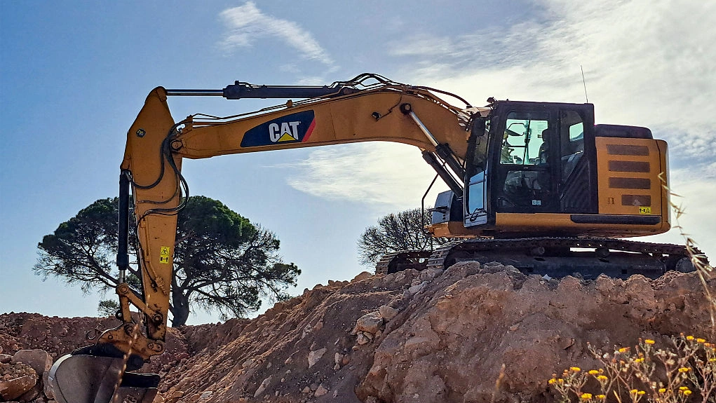 Your guide to thriving as a heavy equipment operator