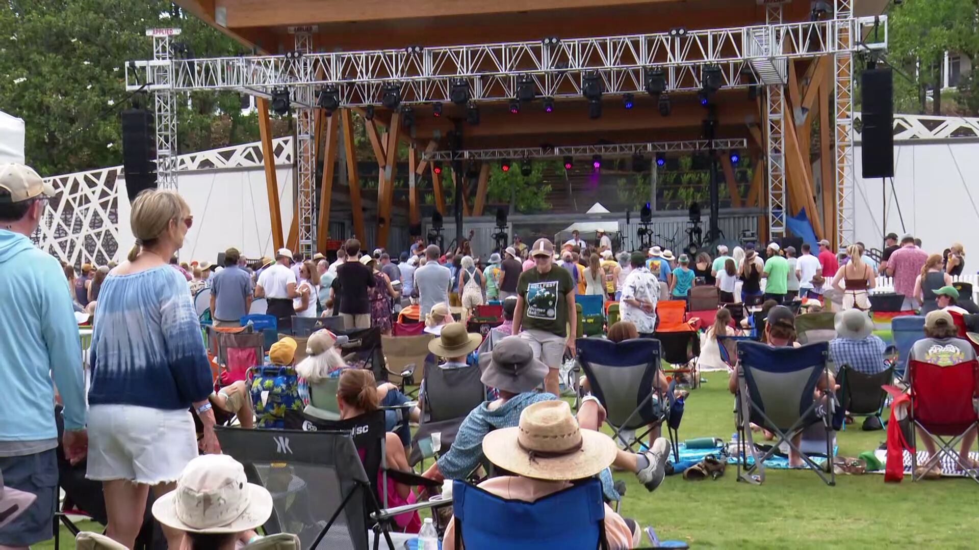 Inaugural Songbird Festival draws thousands to Finlay Park