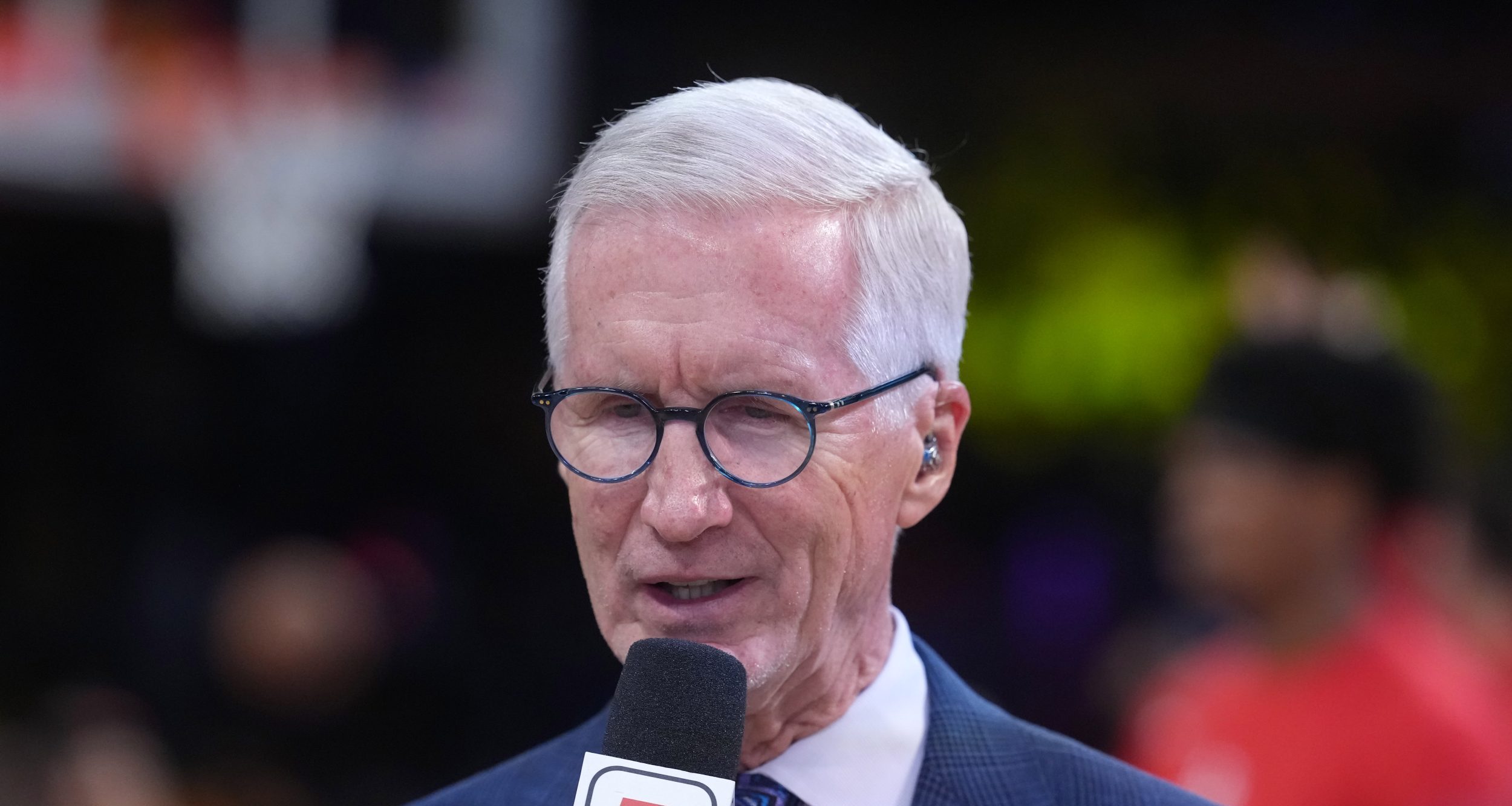 Mike Breen almost quit broadcasting