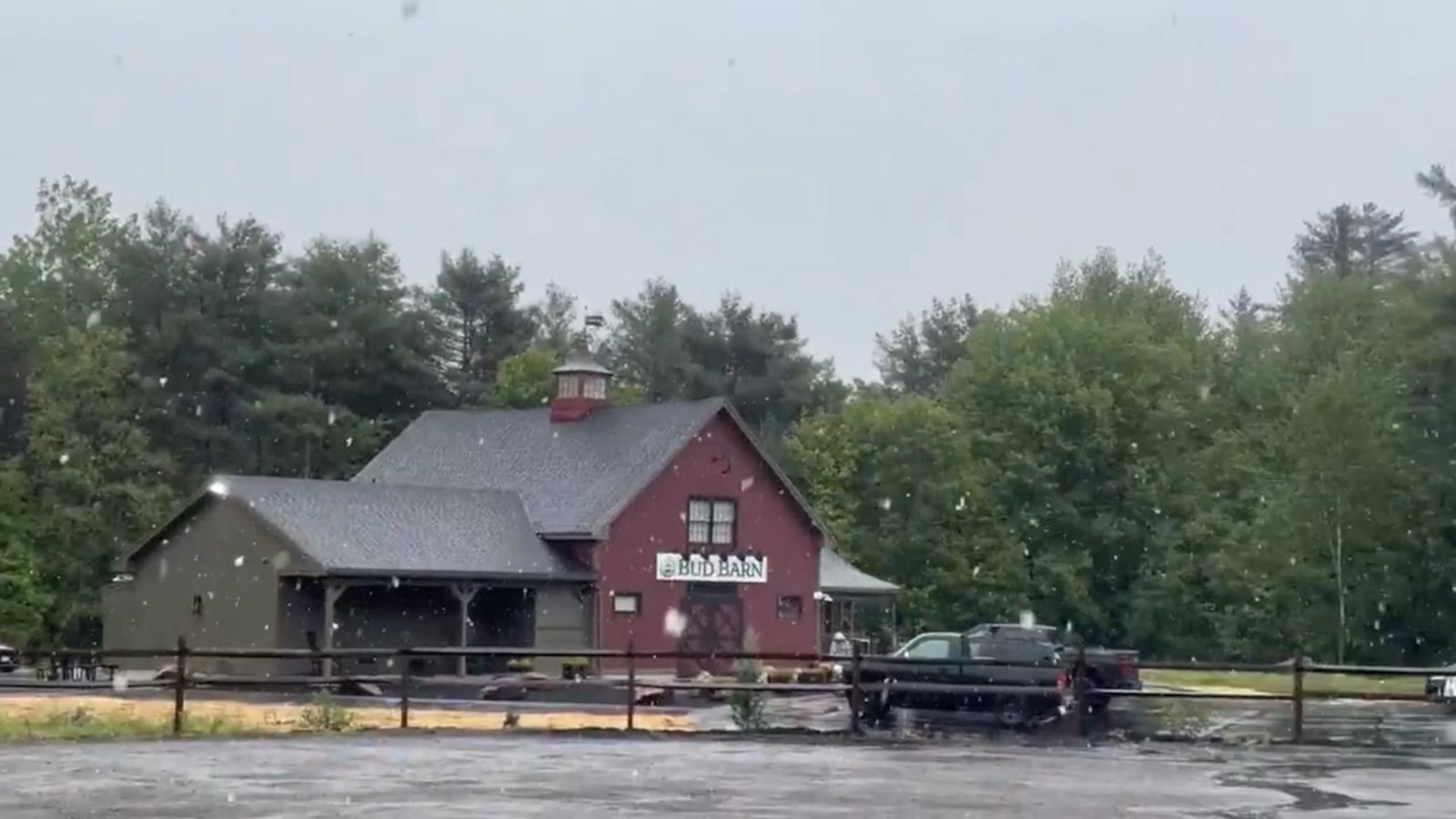 Snow falls in North Central Massachusetts