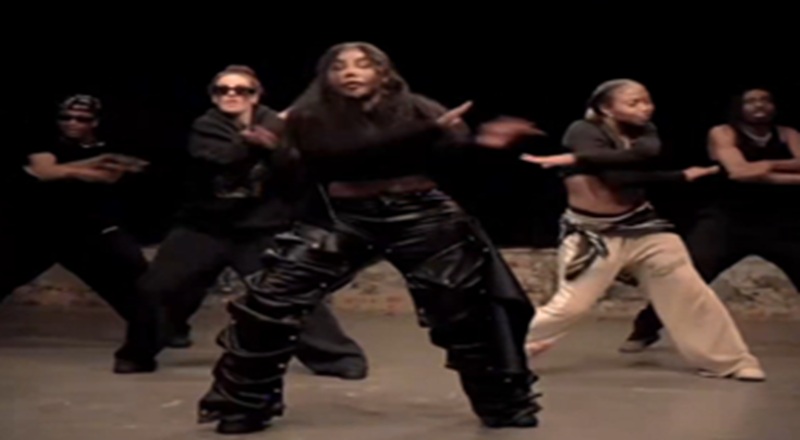 Lil’ Kim hops on her own "Not Tonight" dance challenge ahead of ...