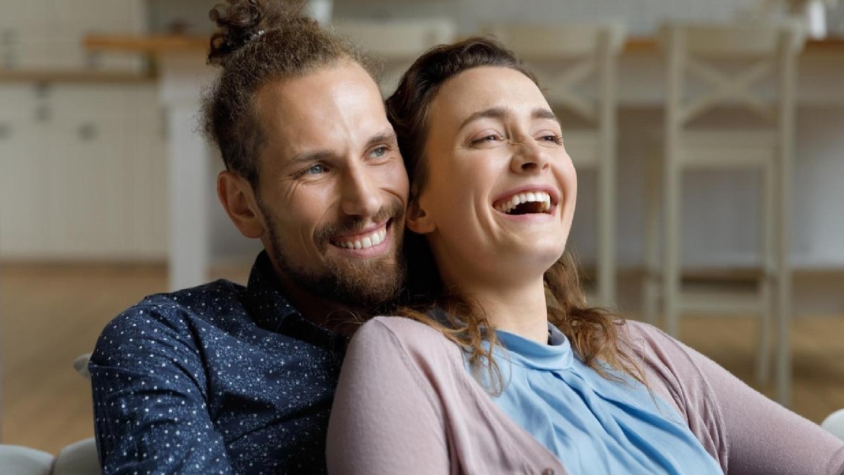 Things happy couples have in common backed by psychology