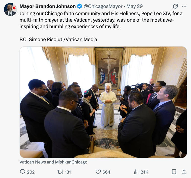Donald Trump lashes out at Pope Leo for meeting with Chicago Mayor ...