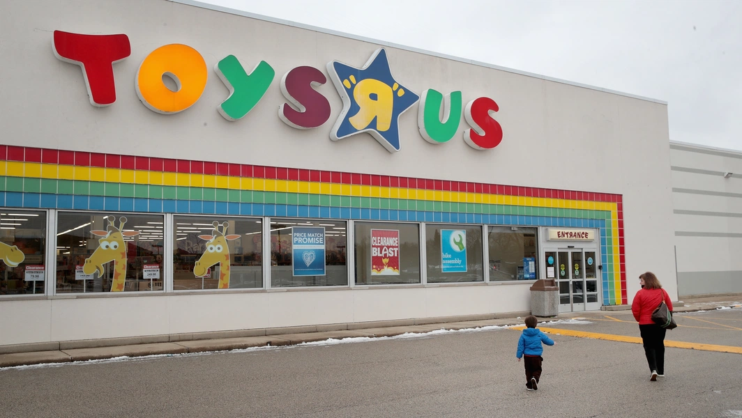14 iconic retail chains that disappeared