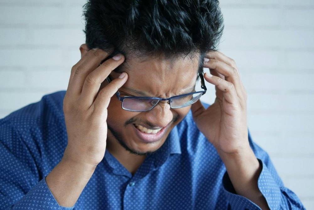 Experts warn of silent burnout among high-performing men