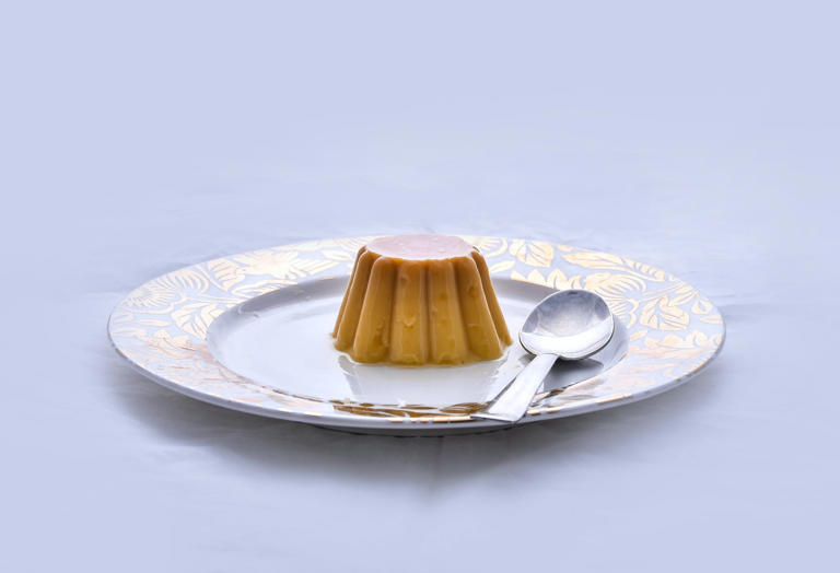 En cinco minutos y solo cuatro ingredientes tienes el postre con sabor ...