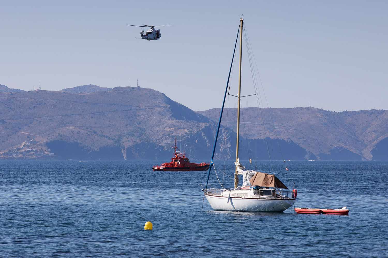 148 people, including 20 children, forced to jump into sea as pirate ...
