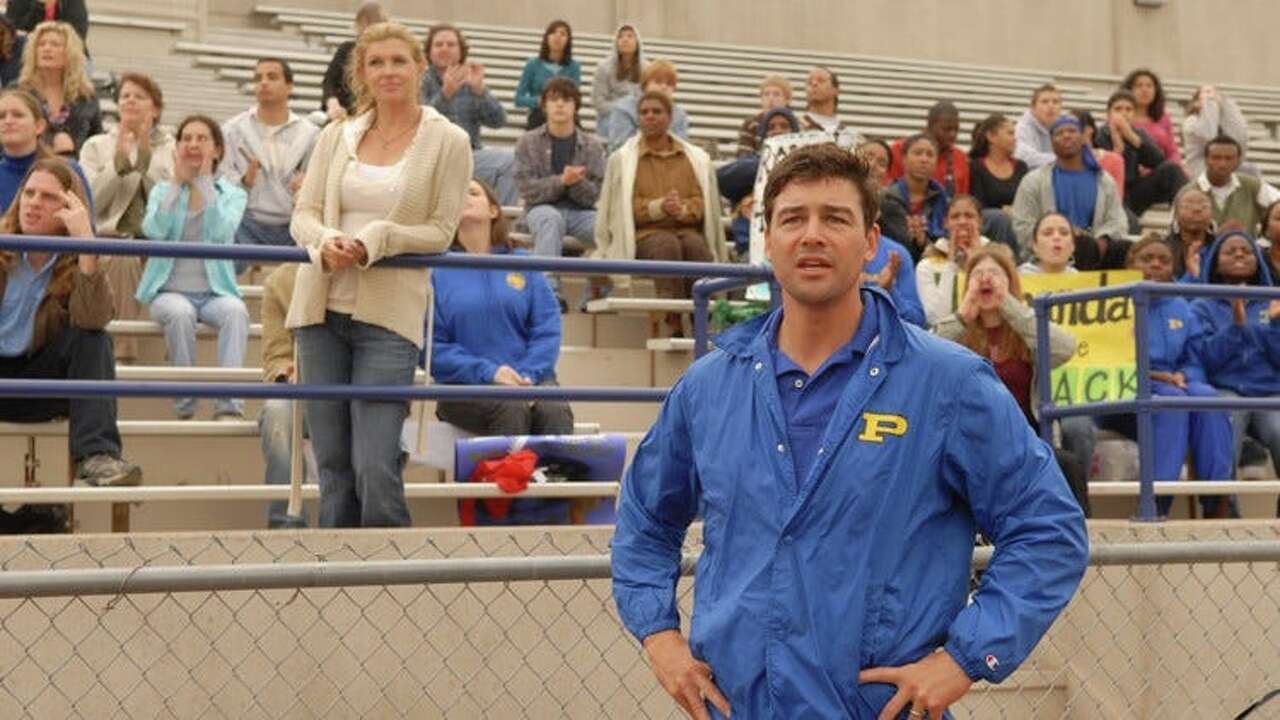 'Friday Night Lights' stars reveal behind-the-scenes secrets at Austin ...