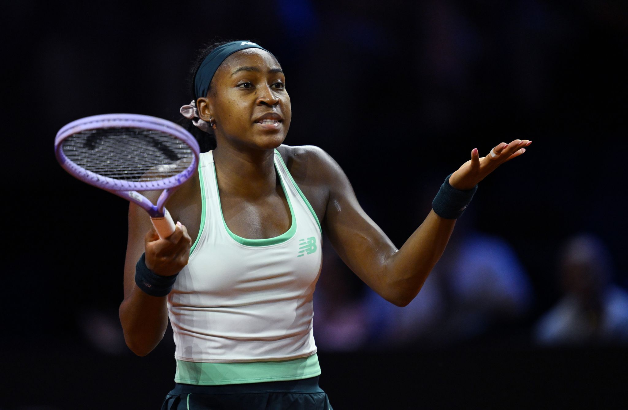 Defending champion Gauff crashes out of French Open in third round