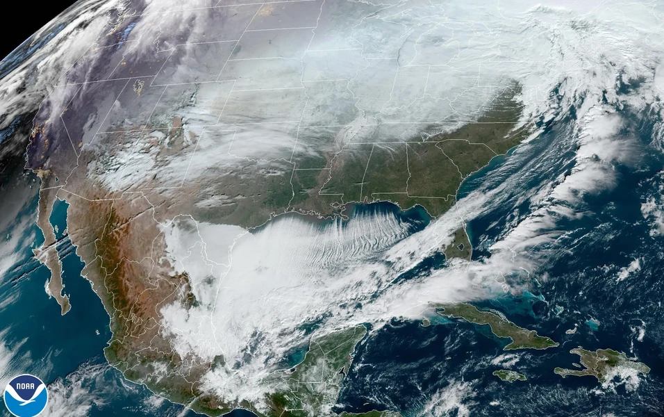Stubborn omega block to shape US weather into June