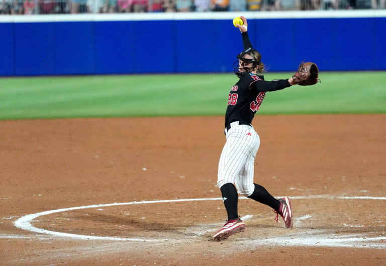 Nebraska softball vs Alabama recap, box score and highlights