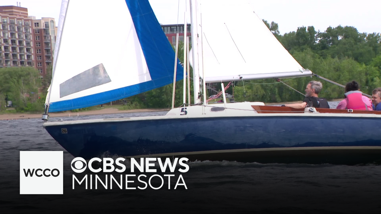 A program helps the visually impaired learn to sail