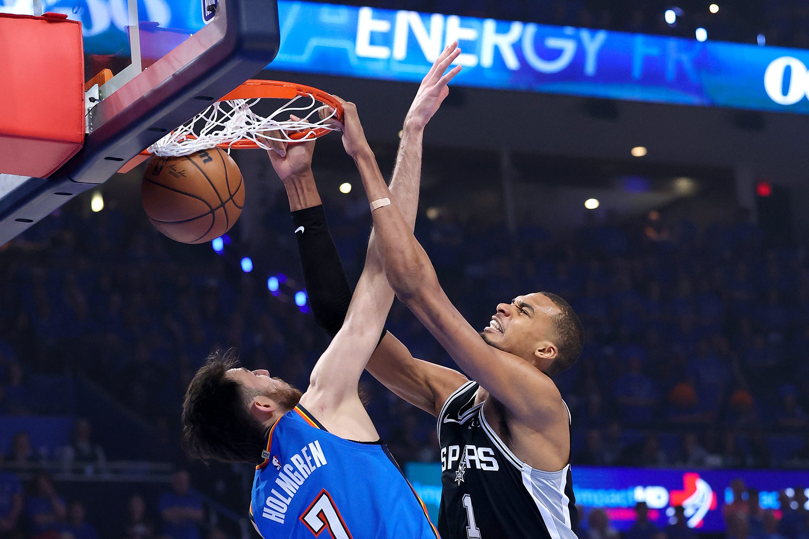 Social media reacts to Spurs winning Game 7: 'Chet Holmgren hasn’t even ...