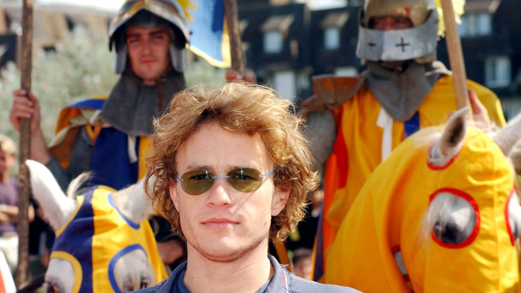 Paul Bettany recalls joy and loss in Heath Ledger tribute