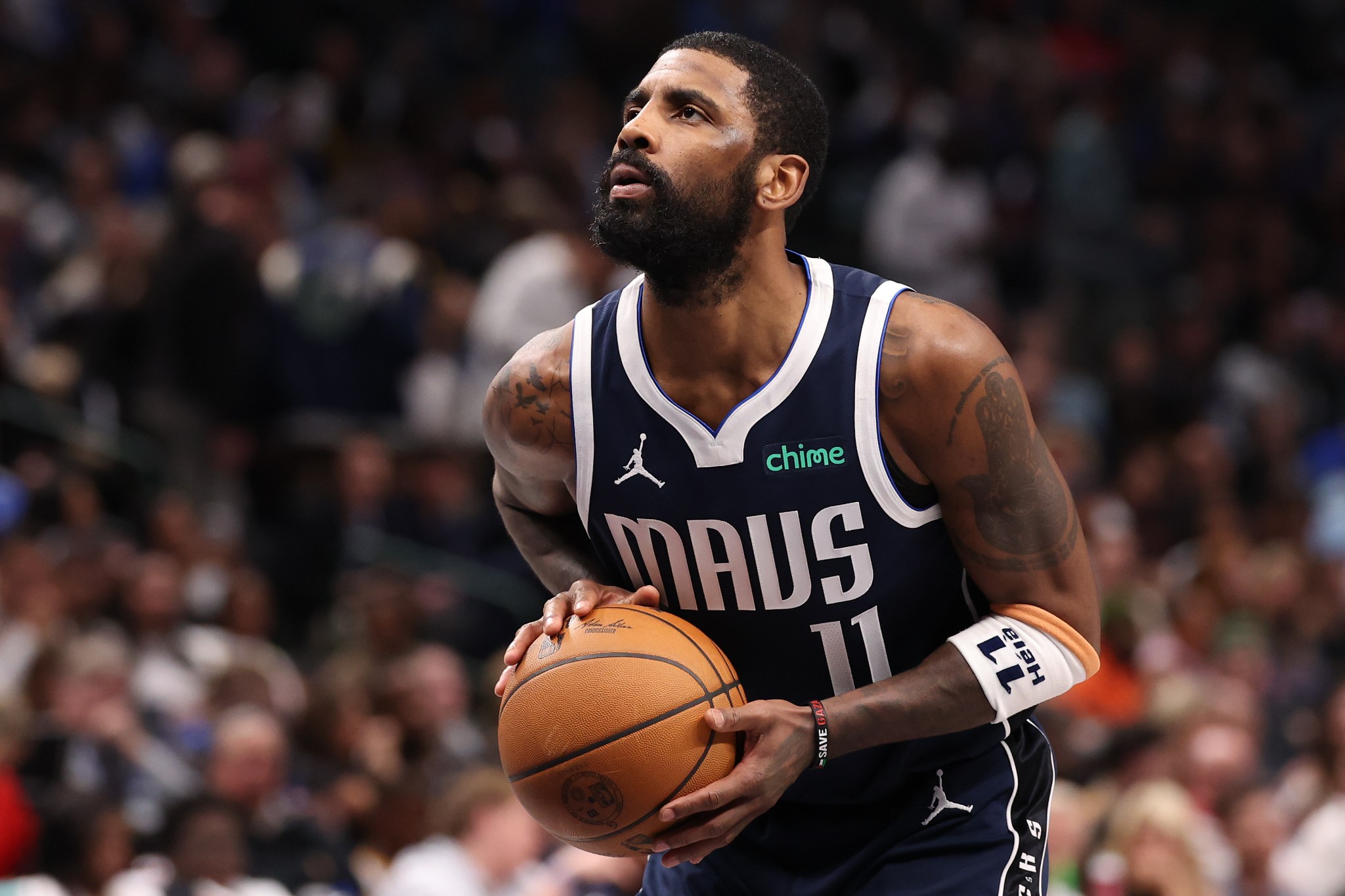 Kyrie Irving reveals major injury update amid NBA playoffs