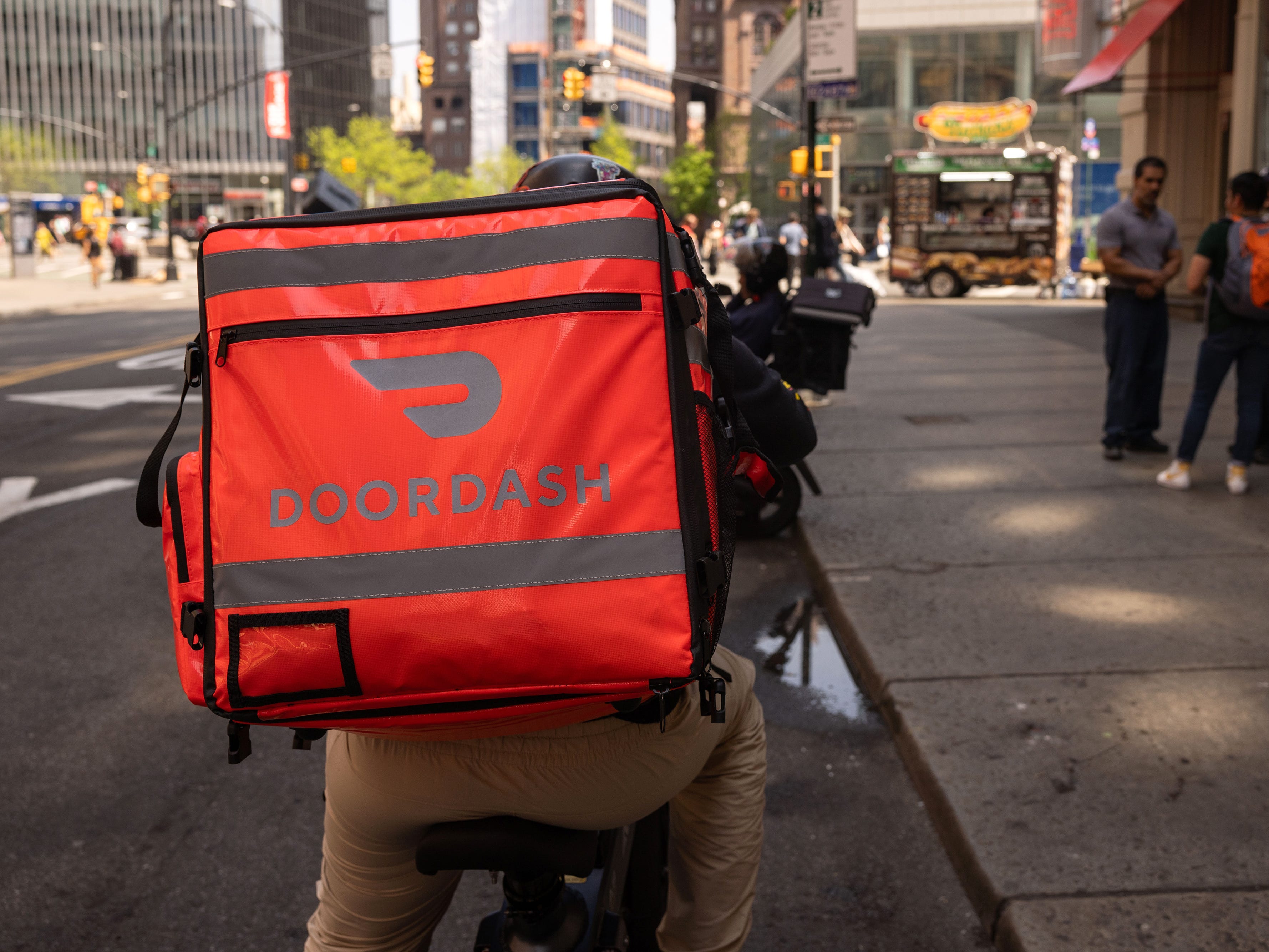 DoorDash is hiring a 'fight promoter meets growth hacker' to target the ...