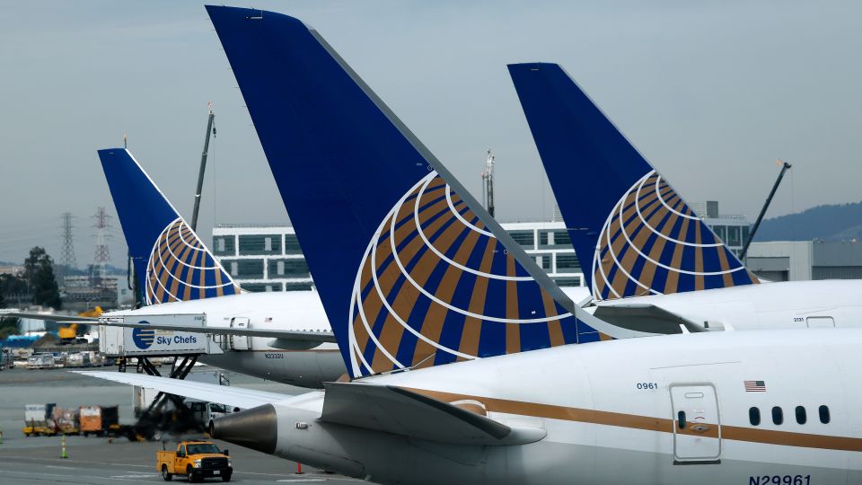United flight diverted to Wisconsin after passenger’s multiple attempts ...