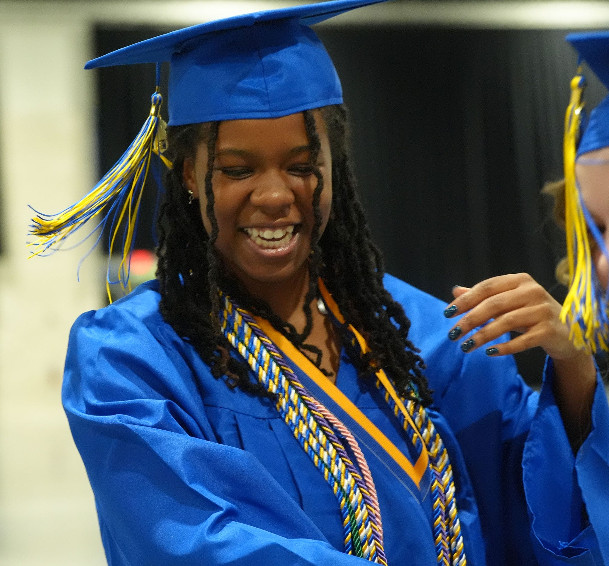 See Mainland High School's class of 2026 bring cheers in Daytona