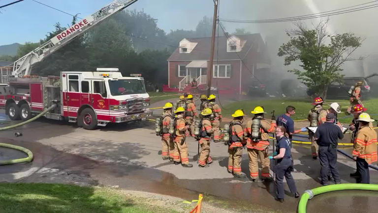 One person critically hurt after duplex explosion and fire in NW Roanoke