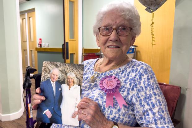 Centenarian shares surprisingly simple secret to living to 100