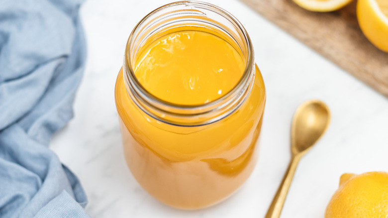 Classic lemon curd recipe