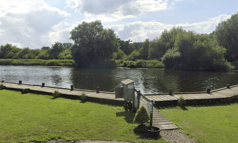 Body of man in his 40s discovered in Norfolk Broads river