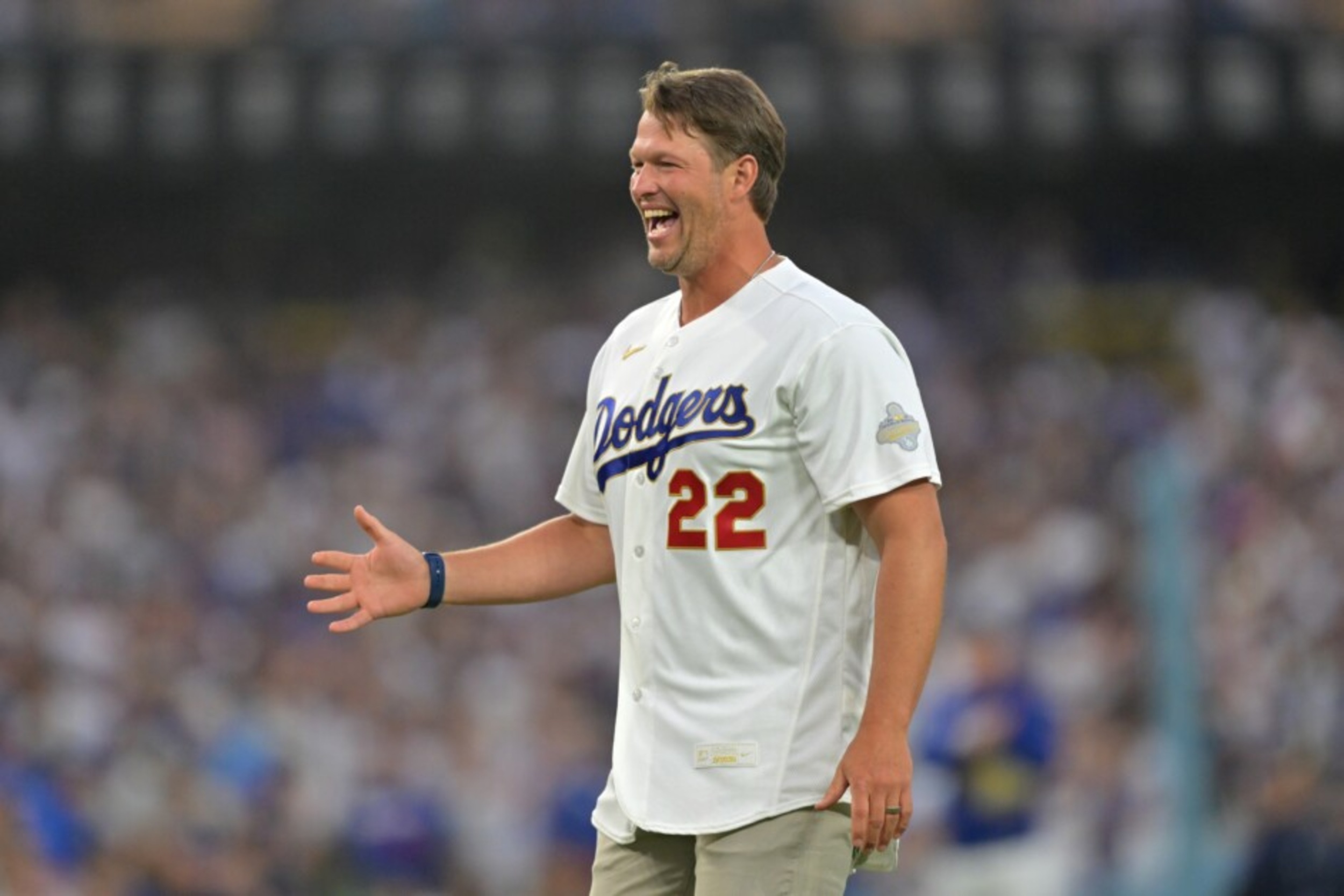 Clayton Kershaw returns to Dodger Stadium as spectator