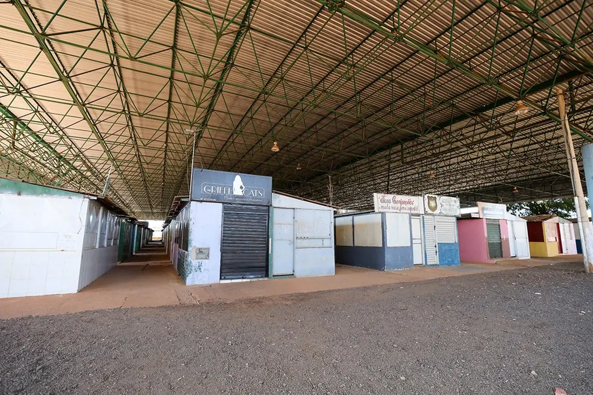 TCDF interrompe licitação de boxes na Feira de Santa Maria após pedido ...