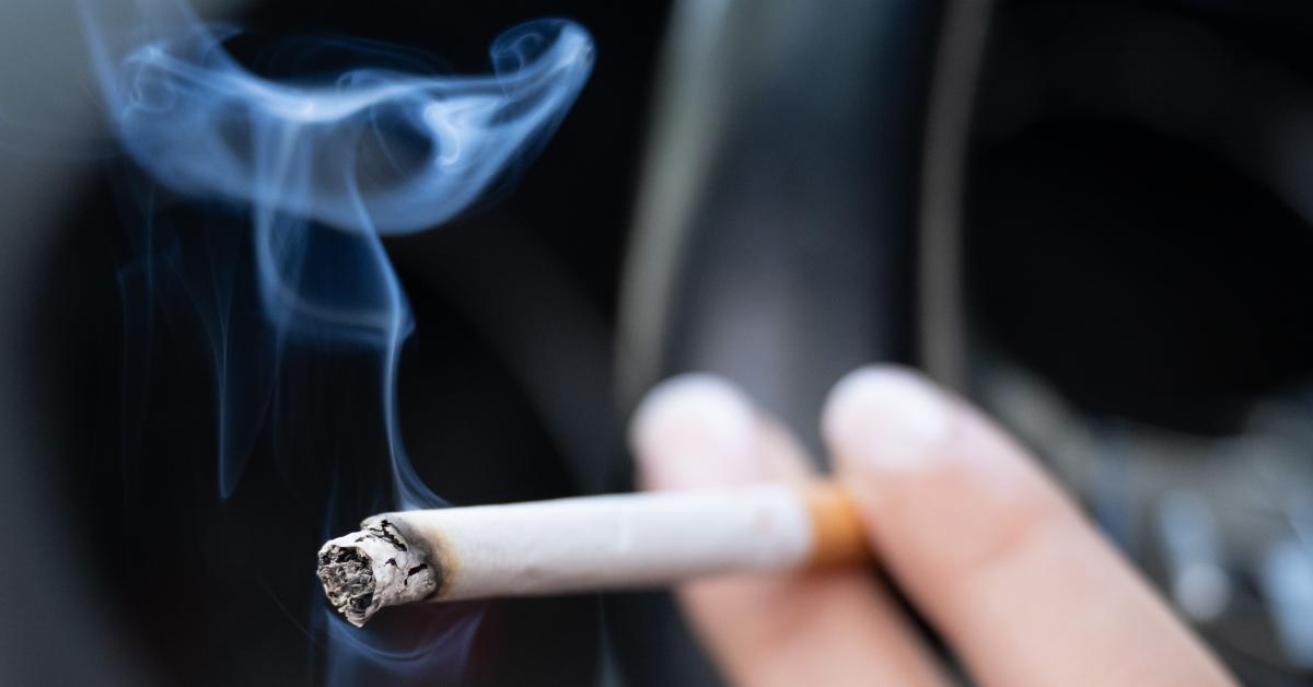 US smoking rate hits record low while e-cigarette use levels off: CDC