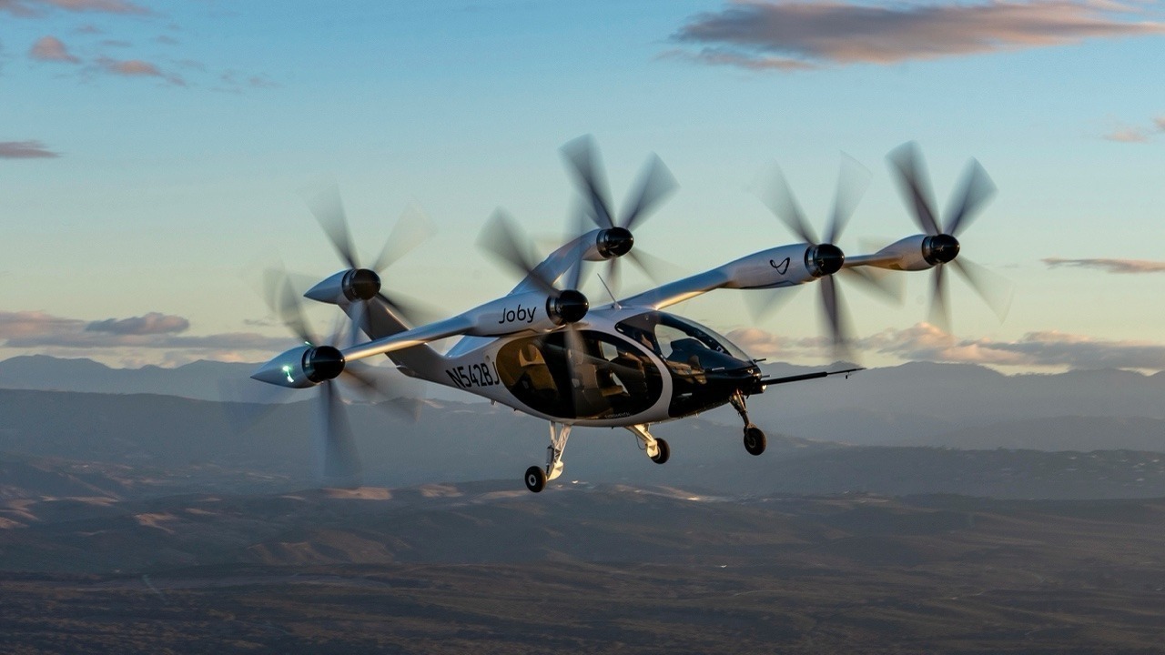 An electric air taxi just hauled a single pilot across a major US city ...