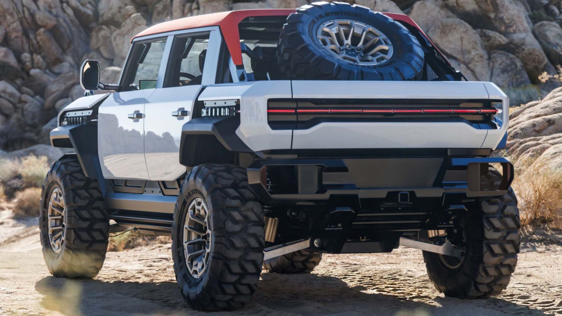 Photos: General Motors HUMMER concept features drone support, morse code
