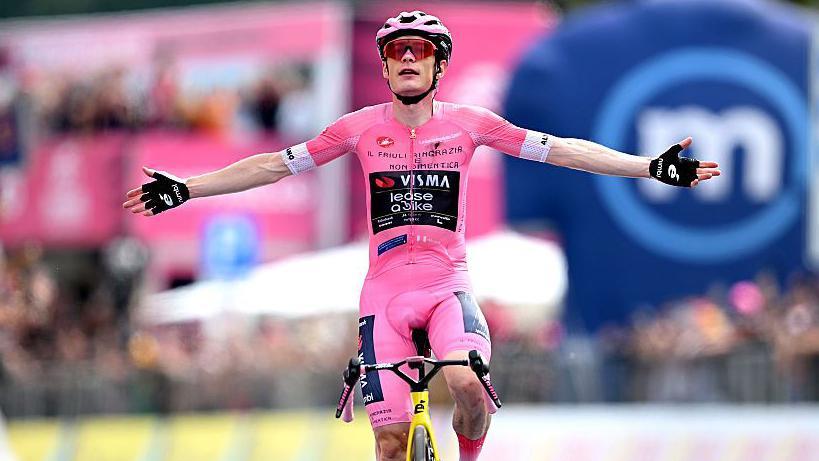 Vingegaard poised for Giro victory after stage win