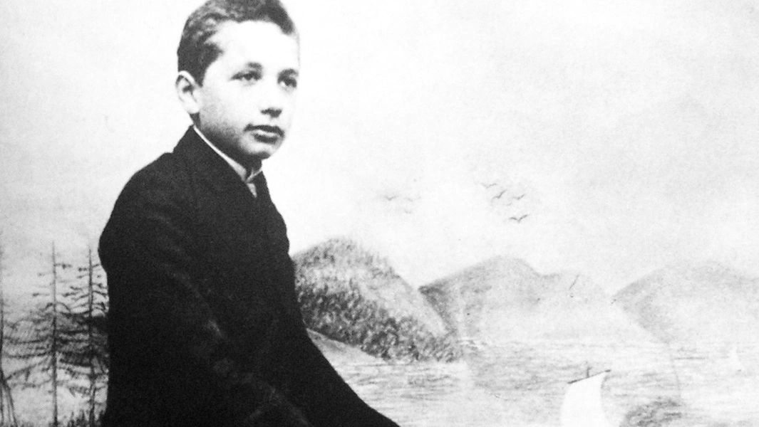 17 famous figures before they became icons